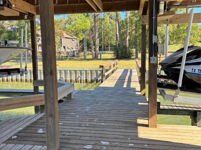 206 Bridgeway