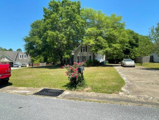 206 Bur Oak Cir, Crestview, FL 32536