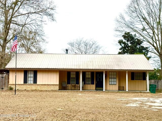 206 Glenwood Dr, Carriere, MS 39426 | MLS #4138 | Compass