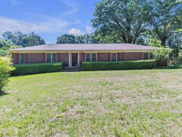 206 Green Forest Dr, Anderson, SC 29625