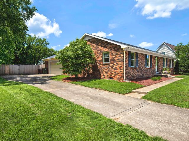 206 Dove Park