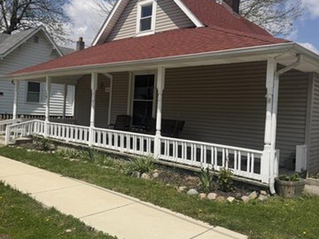 206 E Wall St, Advance, IN 46102