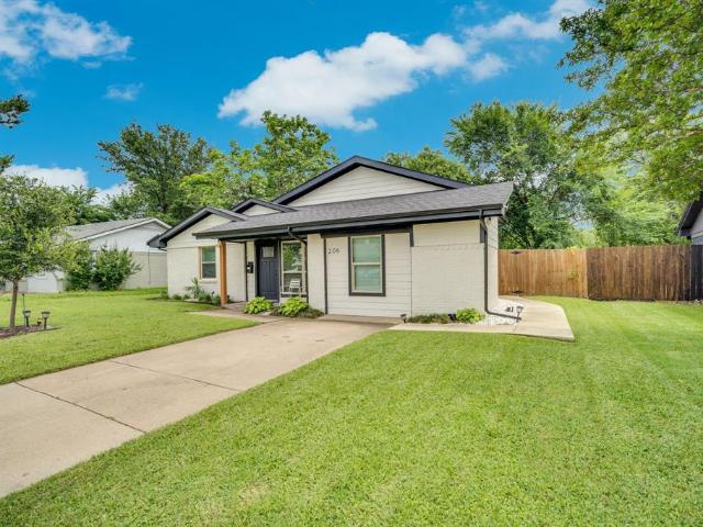 206 E Chico Drive