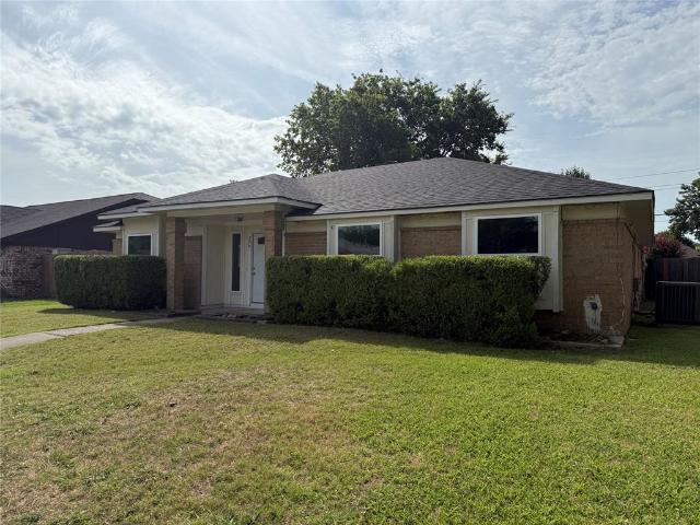 206 E Ridgegate Drive