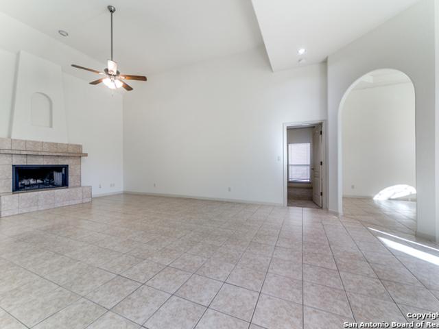 206 English Oaks Cir