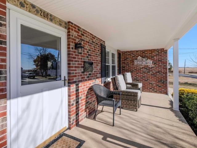 206 East Drive