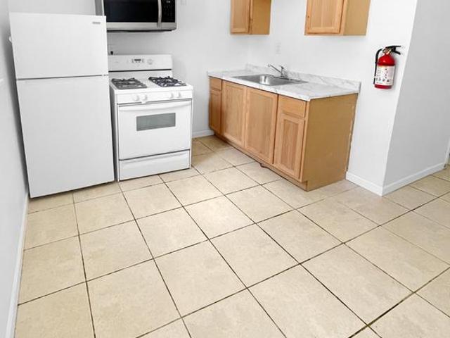 206 Evergreen Avenue # B