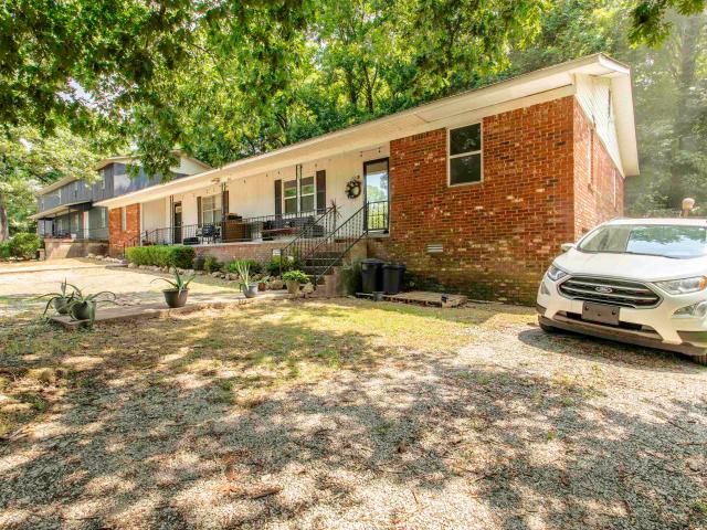 206 Fair Park Dr
