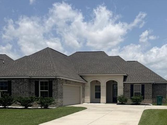 206 Finnegan Way, Youngsville, LA 70592