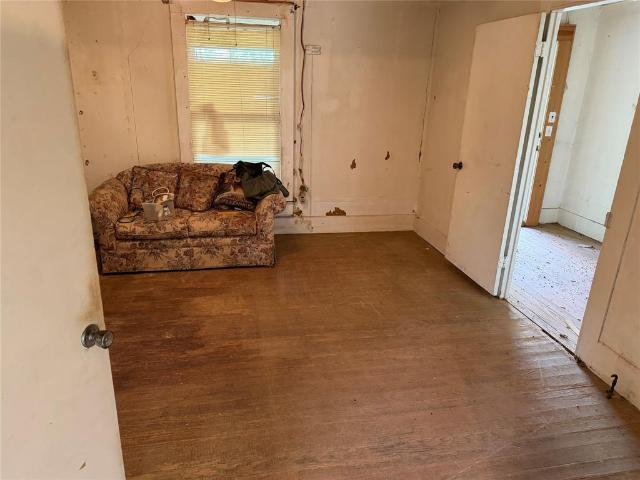 206 First St, Bangs, TX 76823 | MLS #21249
