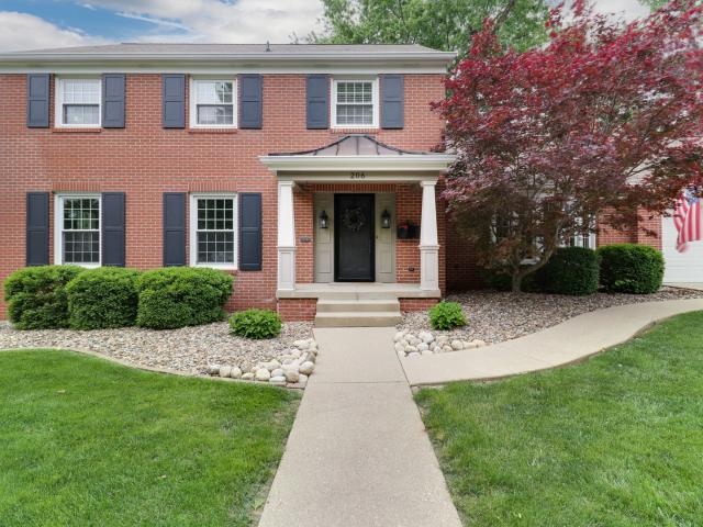 206 Fleetwood Drive
