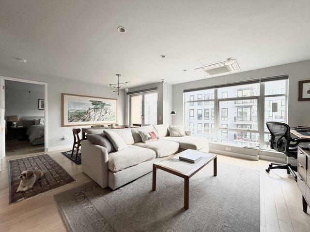 206 Front St Apt 5B, Brooklyn, NY 11201