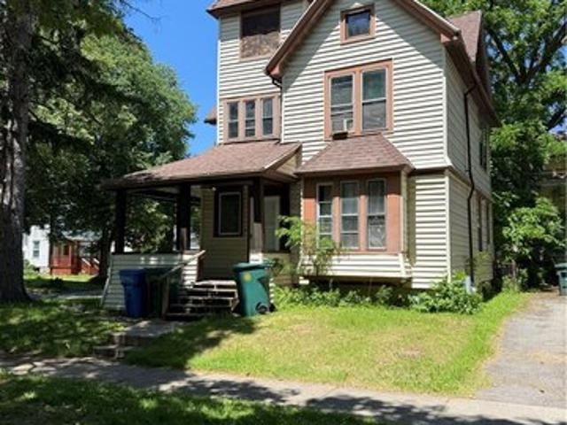 206 Kirkland Rd, Rochester, NY 14611