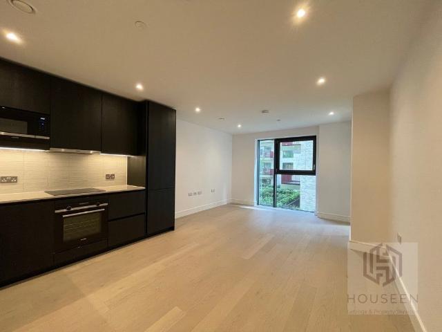 206 Hawksbury Heights, London SE17, 1 bed flat to rent, £2,550 pcm | PrimeLocation