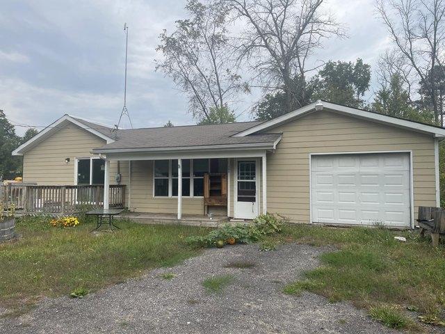 206 Harland Dr, Harrison, MI 48625