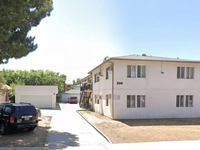 206 Harps St, San Fernando, CA 91340