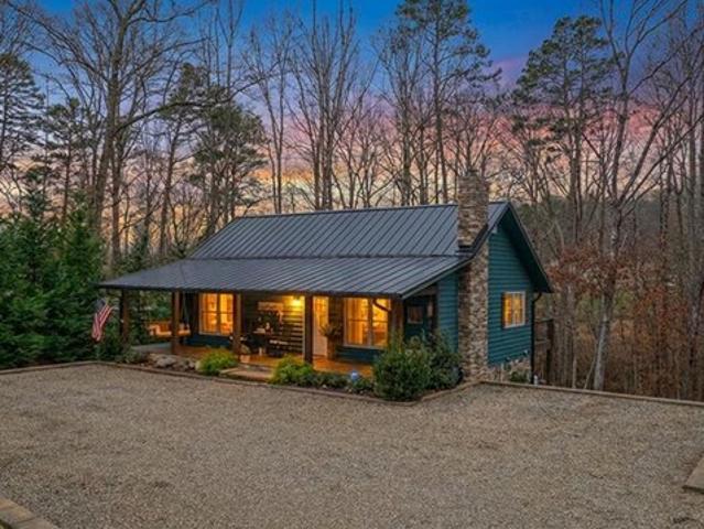 206 Hedden Rd, Murphy, NC 28906