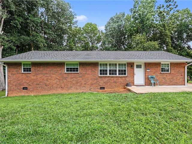 206 Hendrix Drive