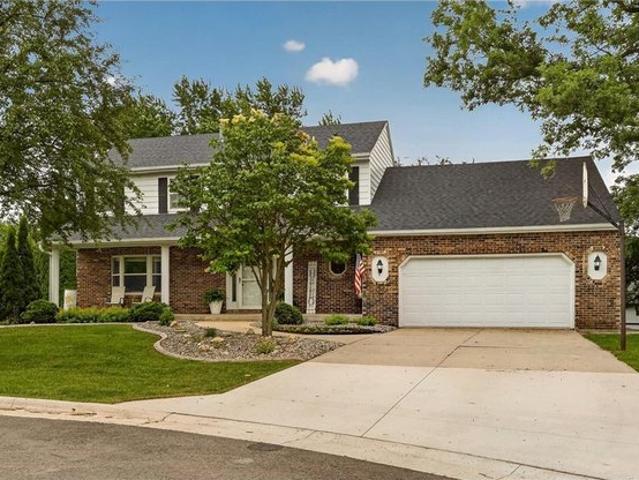 206 Highland Ct SE, Stewartville, MN 55976
