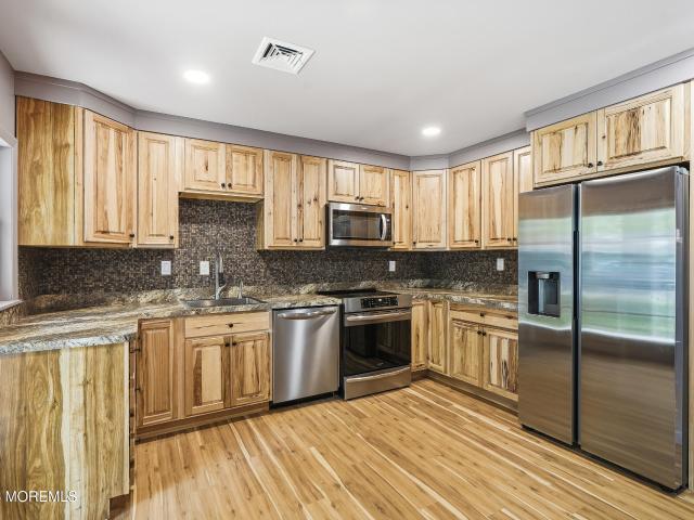 206 Huntington Drive Unit B
