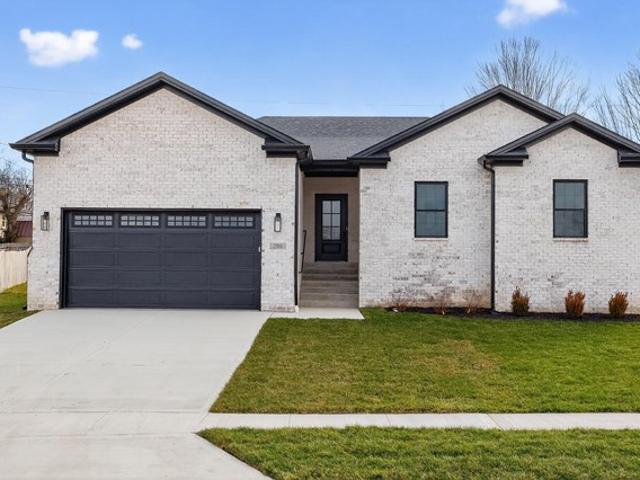206 Jett Dr, Winchester, KY 40391