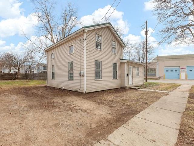206 Ormsby St, Adrian, MI 49221