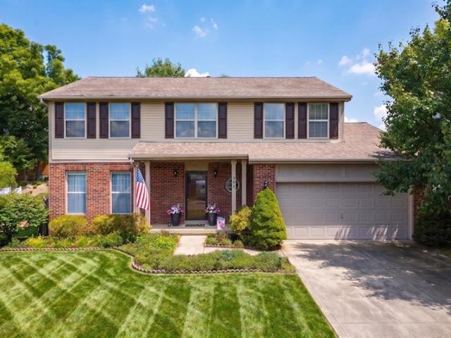 206 Oxford Dr SW, Pataskala, OH 43062