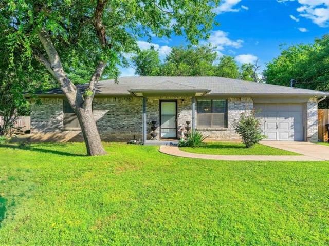 206 Lovelady St, Cleburne, TX 76033