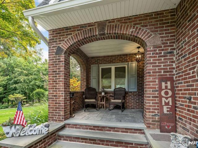 206 Long Hill Road