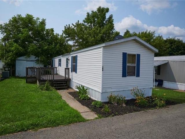 206 Lacona Ln, Zelienople, PA 16063