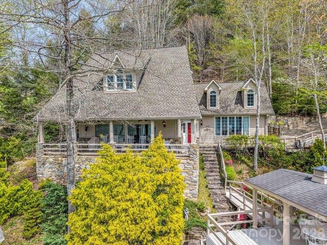 206 Lakeridge Rd, Lake Lure, NC 28746