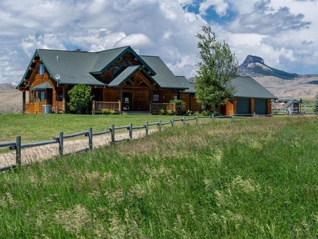 206 Lane 16, Cody, WY 82414