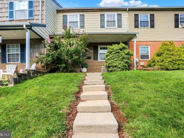 206 Lexington Rd, Schwenksville, PA 19473