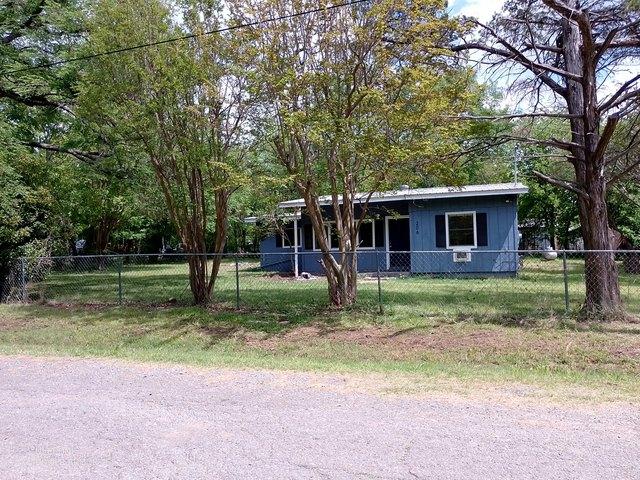 206 Lucky 13 Rd, Pottsboro, TX 75076
