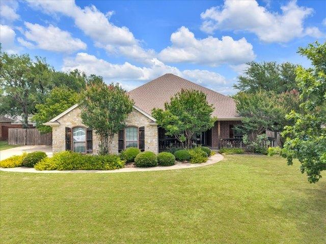 206 Mockingbird Ln, Aledo, TX 76008