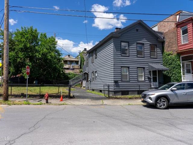 206 Mohawk St, Cohoes, NY 12047