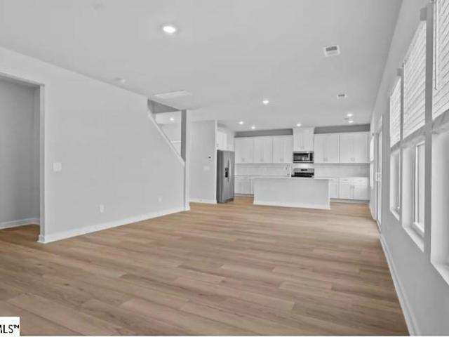 206 Moretz Place