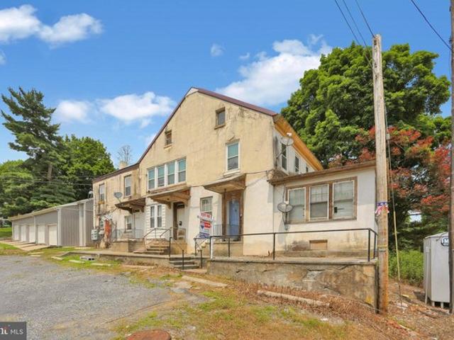 206 Main St, Mohrsville, PA 19541