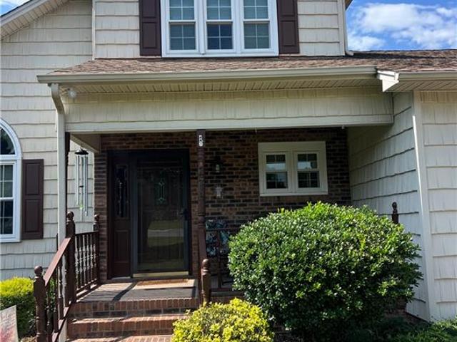206 Maplewood Court