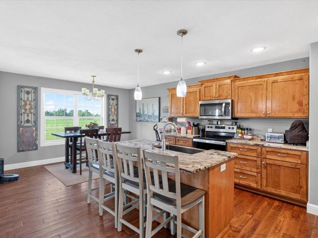 206 Maria Road