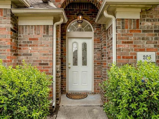 206 Meredith Court
