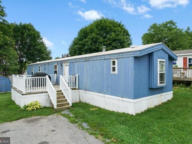 206 Michael Rd, Honey Brook, PA in Honey Brook, Pennsylvania