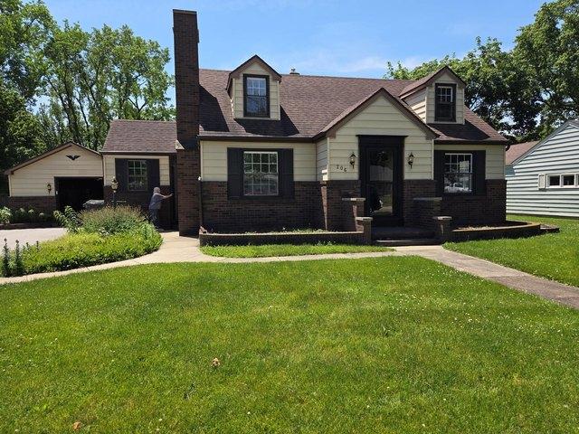 206 Michigan St E, Three Oaks, MI 49128