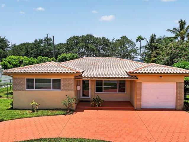 206 N 32nd Ave, Hollywood, FL 33021