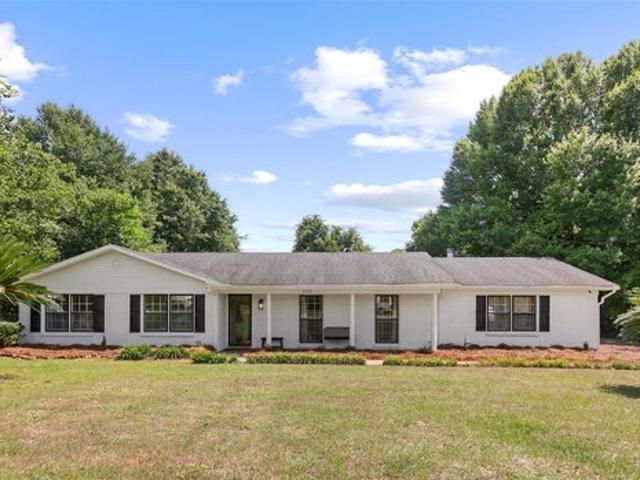 206 N Valley Hill Dr, Enterprise, AL 36330