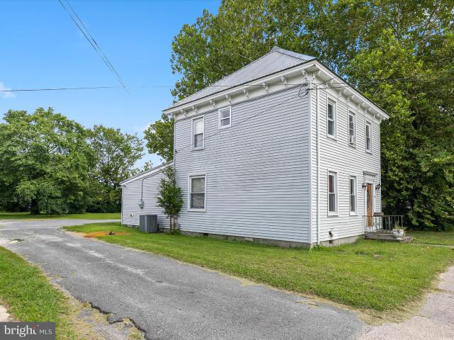 206 N Bedford St, Georgetown, DE 19947 | MLS #DESU2096 | Compass