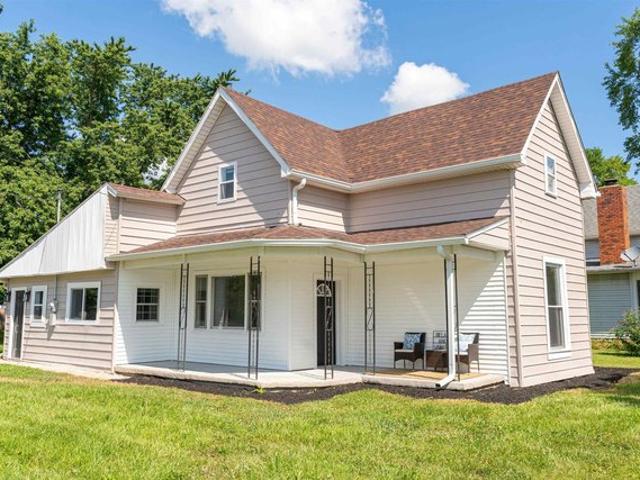 206 N Fulton St, Parker City, IN 47368