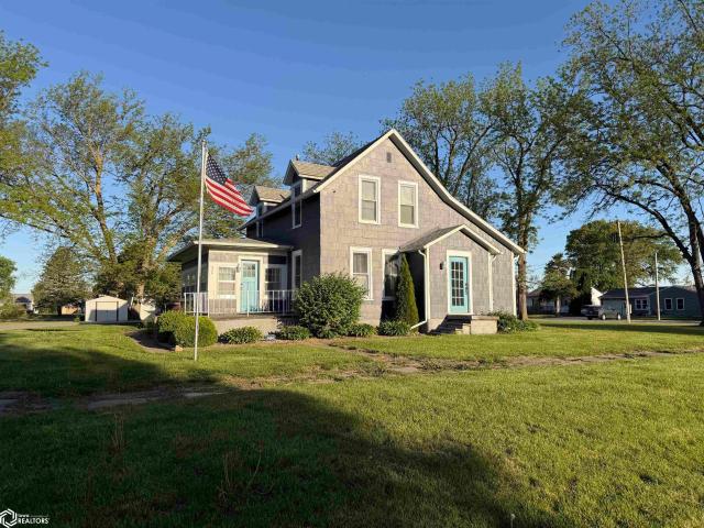 206 N High Street