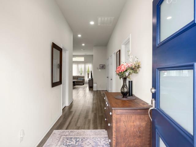 206 N Lynx Trail