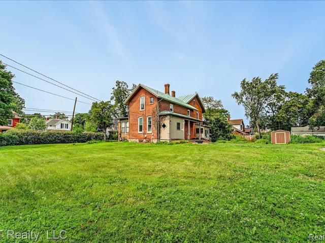 206 N Macomb Street